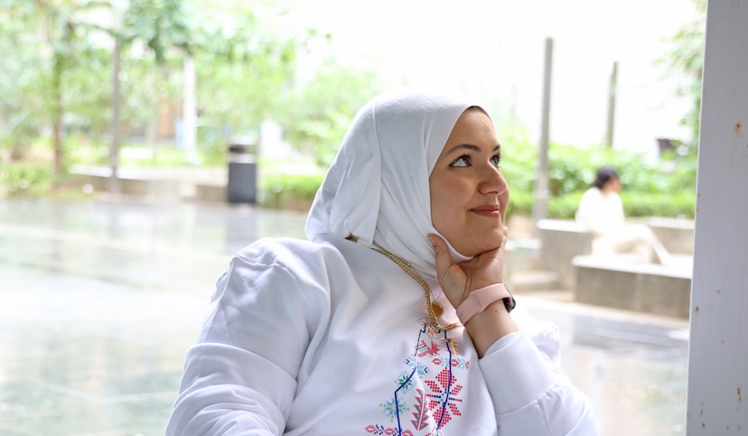 CELEBRATING IMPERFECTION: THE VIBRANT WORLD OF ZAYNAB ALSALUS - bazaar.town